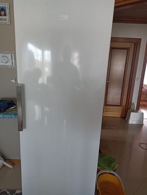 Arca vertical Beko em Mafra - SELIO.COM